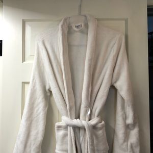 Ulta Beauty | Intimates & Sleepwear | Ulta Super Plush Robe | Poshmark